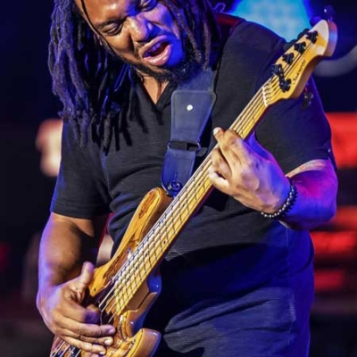 Artists - Sadowsky Guitars